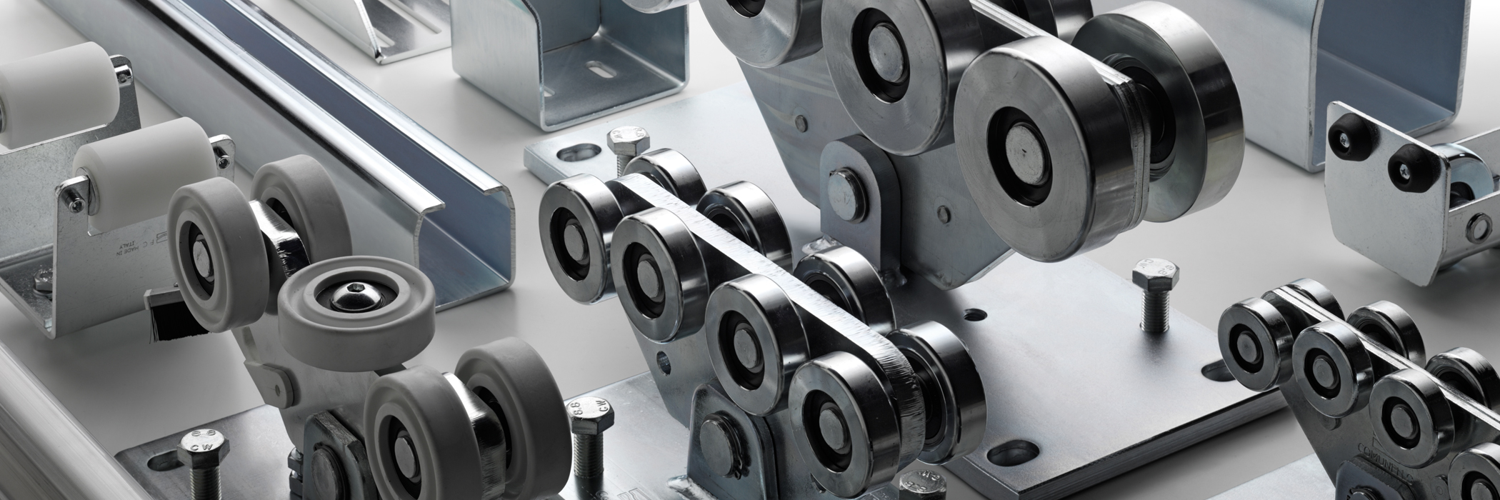 COMUNELLO | GATE | Cantilever gate | Stainless steel carriages | CGI-350P